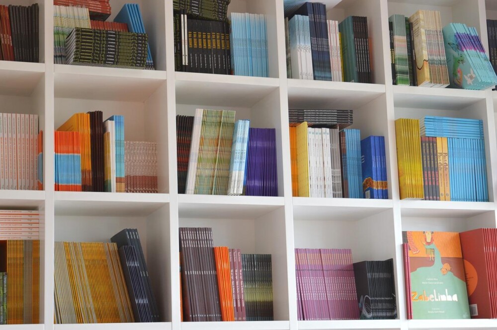 How To Self Publish A Book On Amazon And Make Steady Passive Income